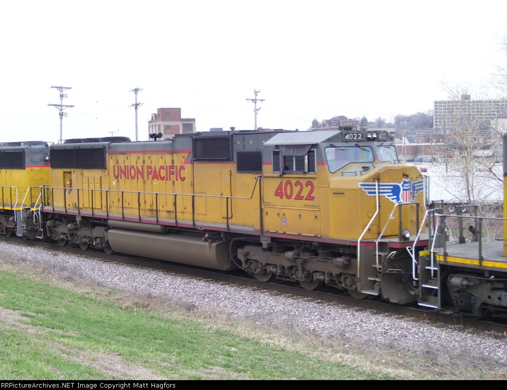 UP 4022